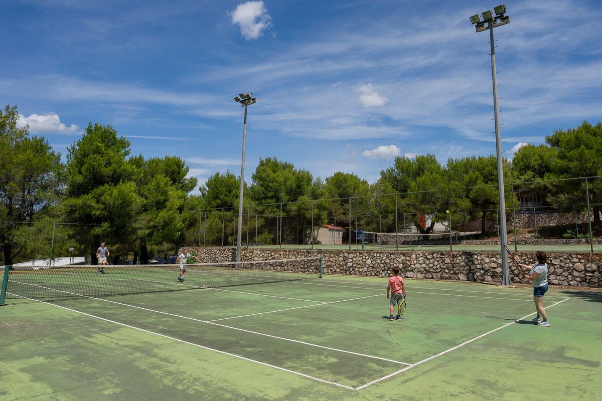 Jezera Village Holiday Resort - murter island - tarifs et avis ...