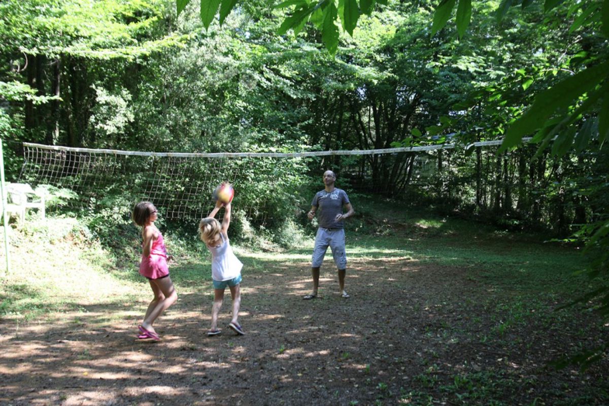 Les Hauts de Calviac - Calviac-en-Périgord - tarifs et avis - Camping ...