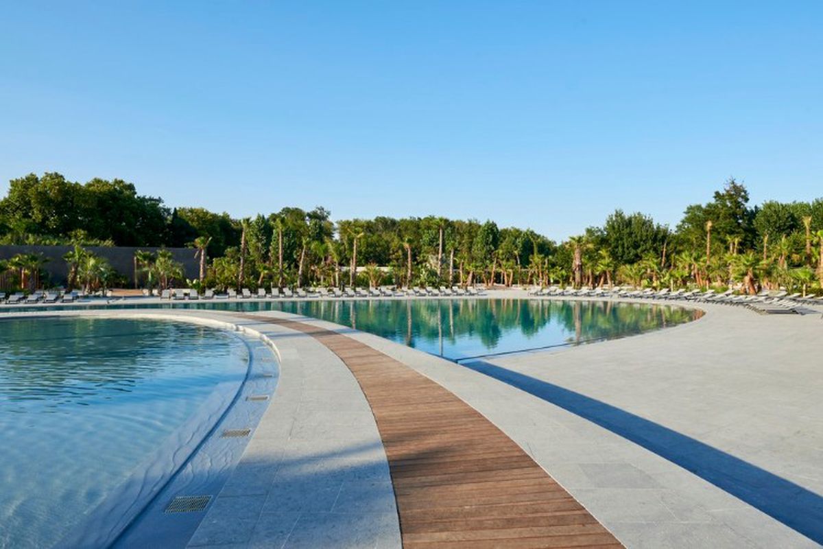 Camping Les Prairies de la Mer - Grimaud - tarifs et avis - Camping and co