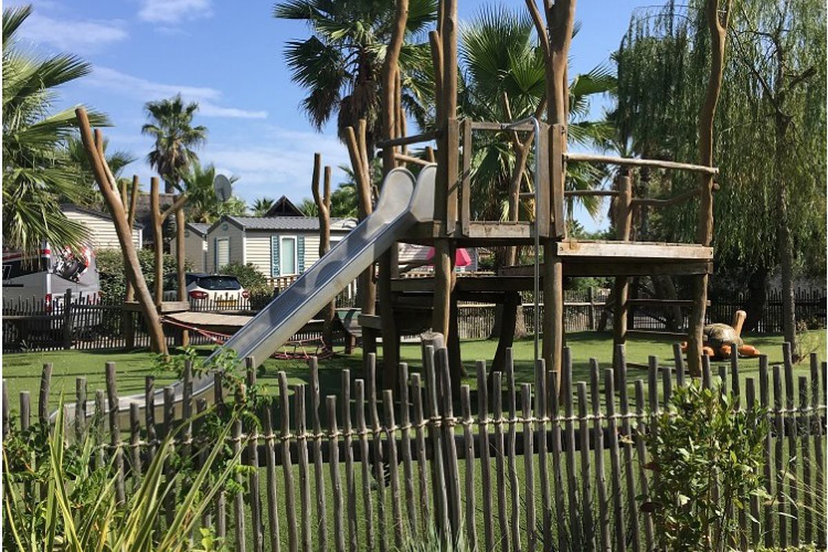 Camping Les Prairies de la Mer - Grimaud - tarifs et avis - Camping and co