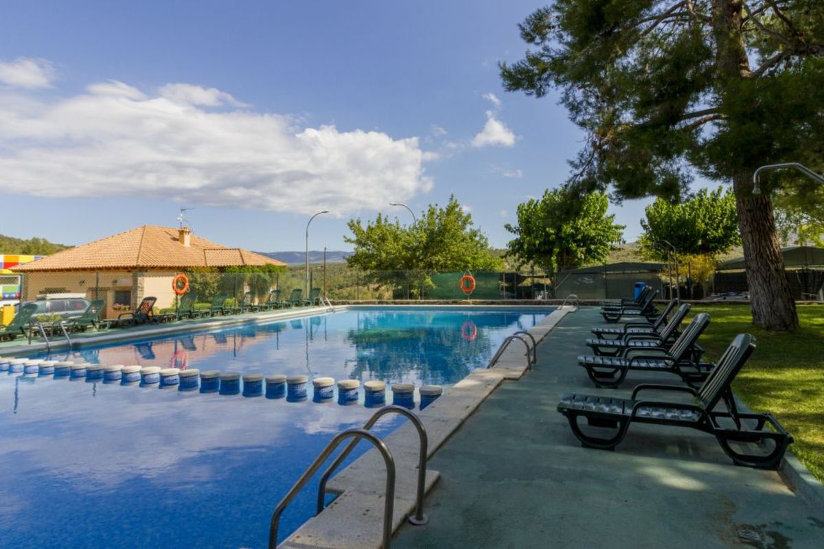 Camping Altomira - Navajas - tarifs et avis - Camping and co
