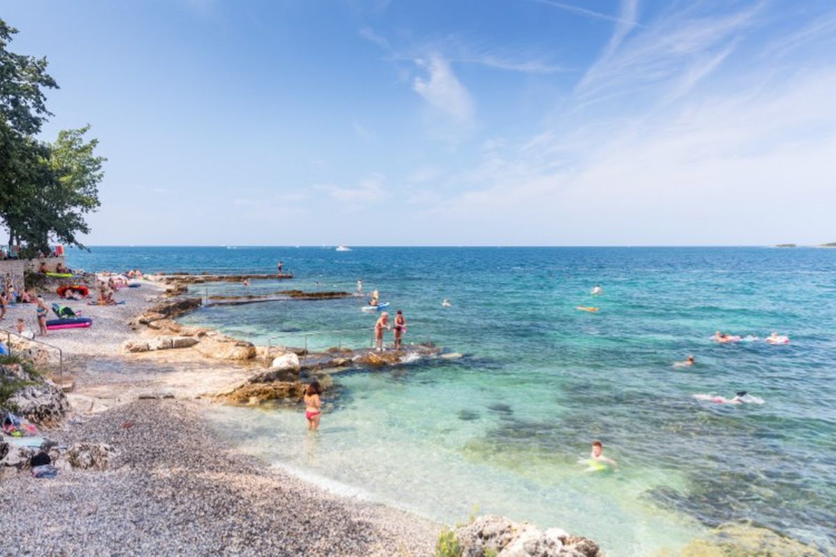 Camping Bijela Uvala - porec - tarifs et avis - Camping and co