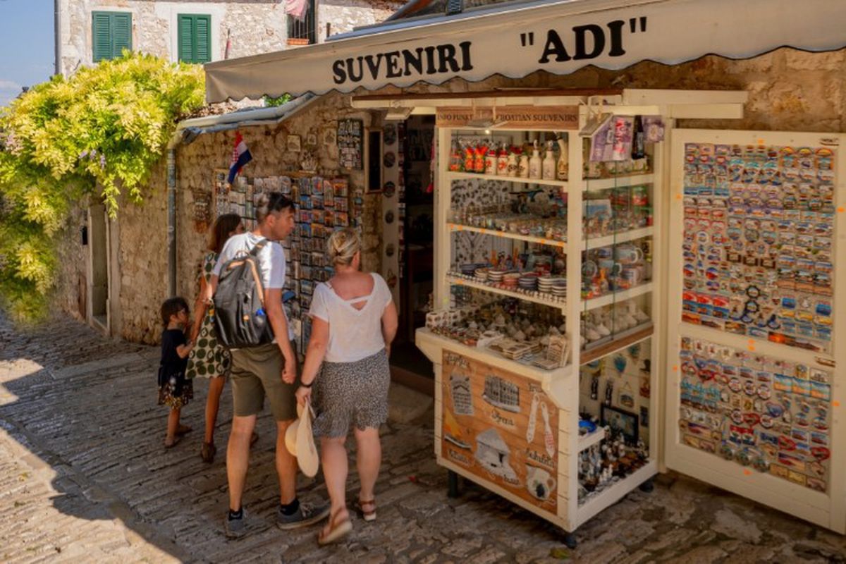 Camping Bijela Uvala - porec - tarifs et avis - Camping and co