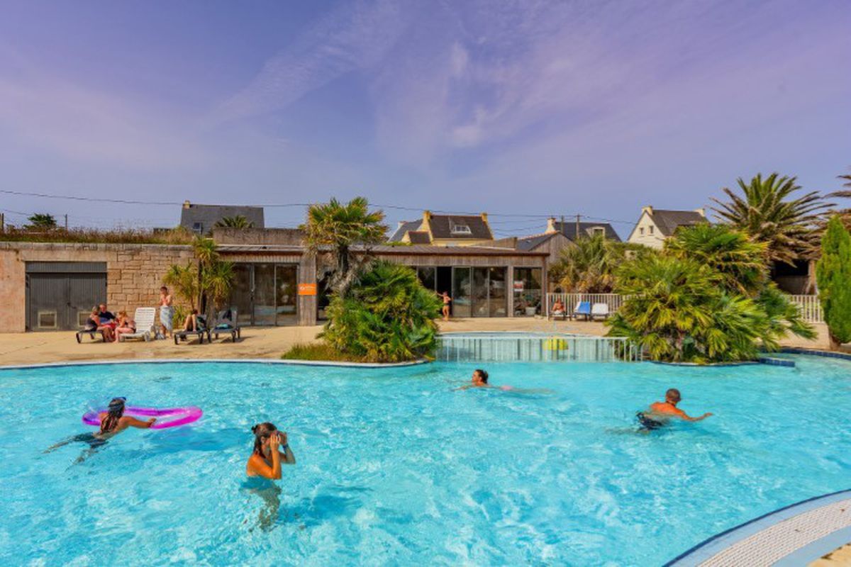 Camping La Baie de Kernic - Plouescat - tarifs et avis - Camping and co