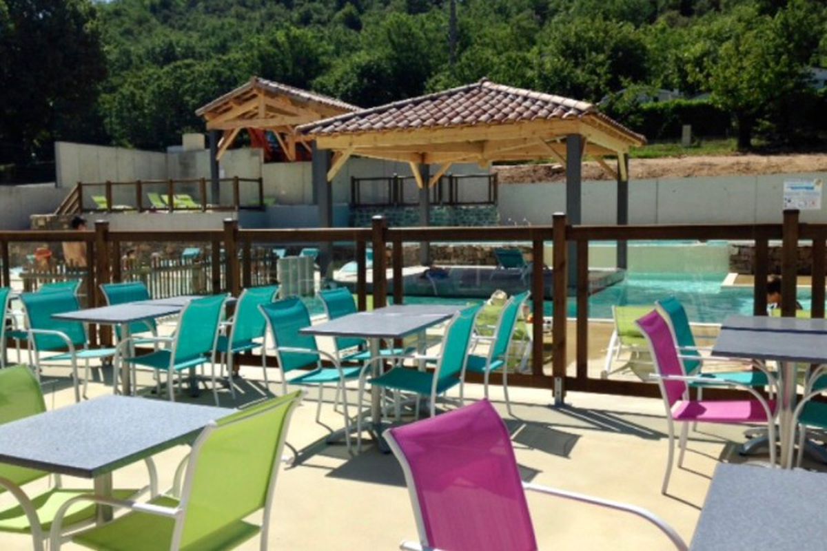Camping Mazet Plage - Berrias-et-Casteljau - tarifs et avis - Camping ...