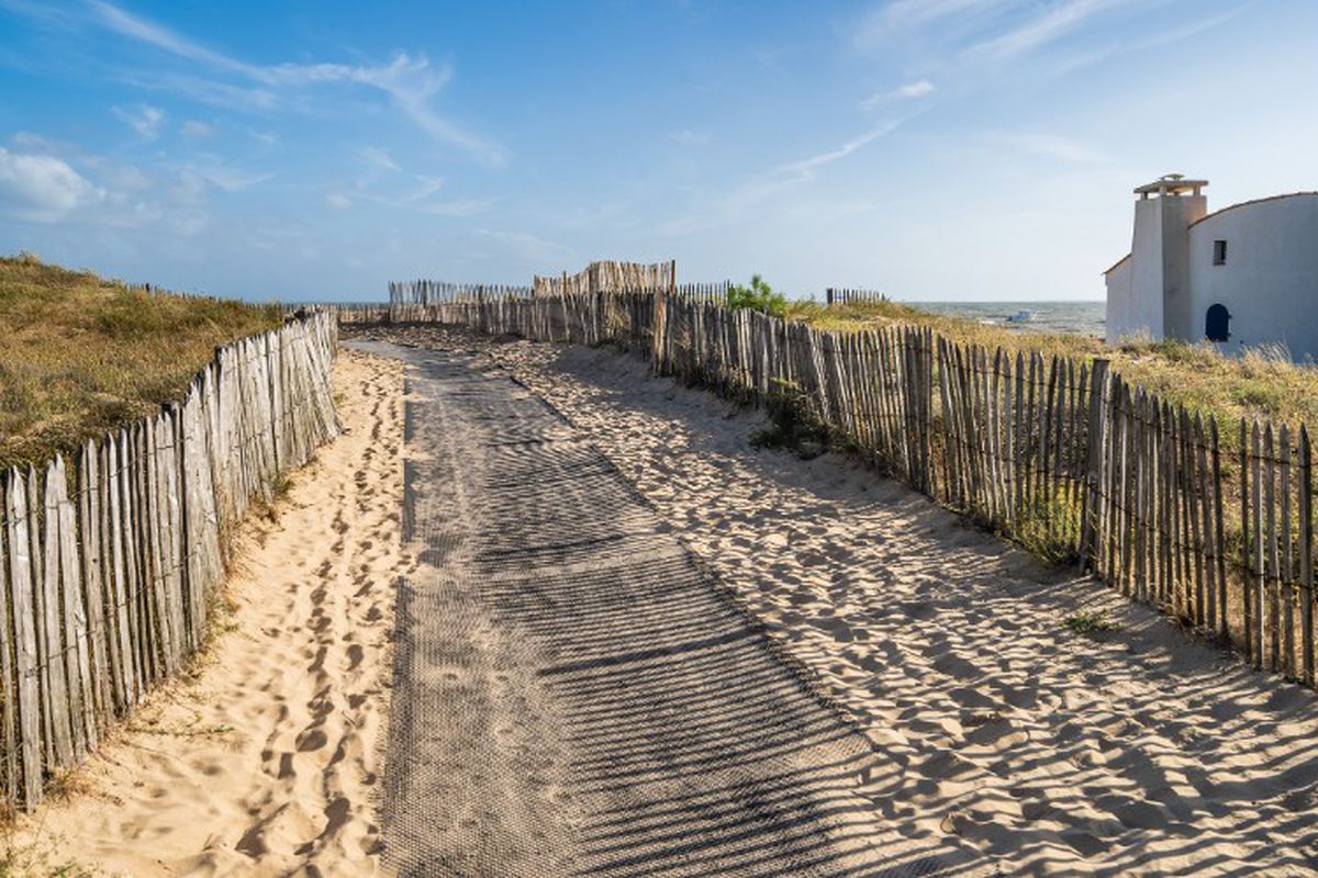 Camping Le Jard - Tranche-sur-Mer - tarifs et avis - Camping and co