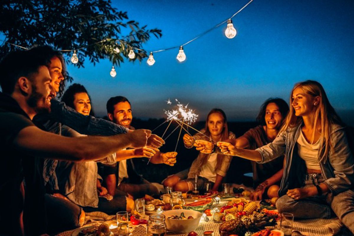 Camping Le Clot du Jay en Provence - Clamensane - tarifs et avis ...