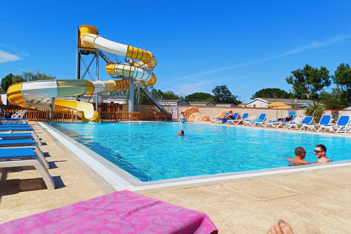 Camping Le Roussillon - Saint-Cyprien - tarifs et avis - Camping and co