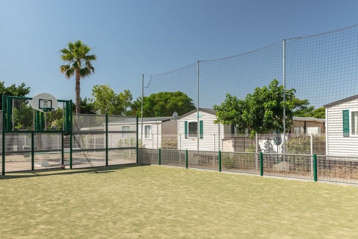 Camping Les Salins de la Gardiole - Vic-la-Gardiole - tarifs et avis ...