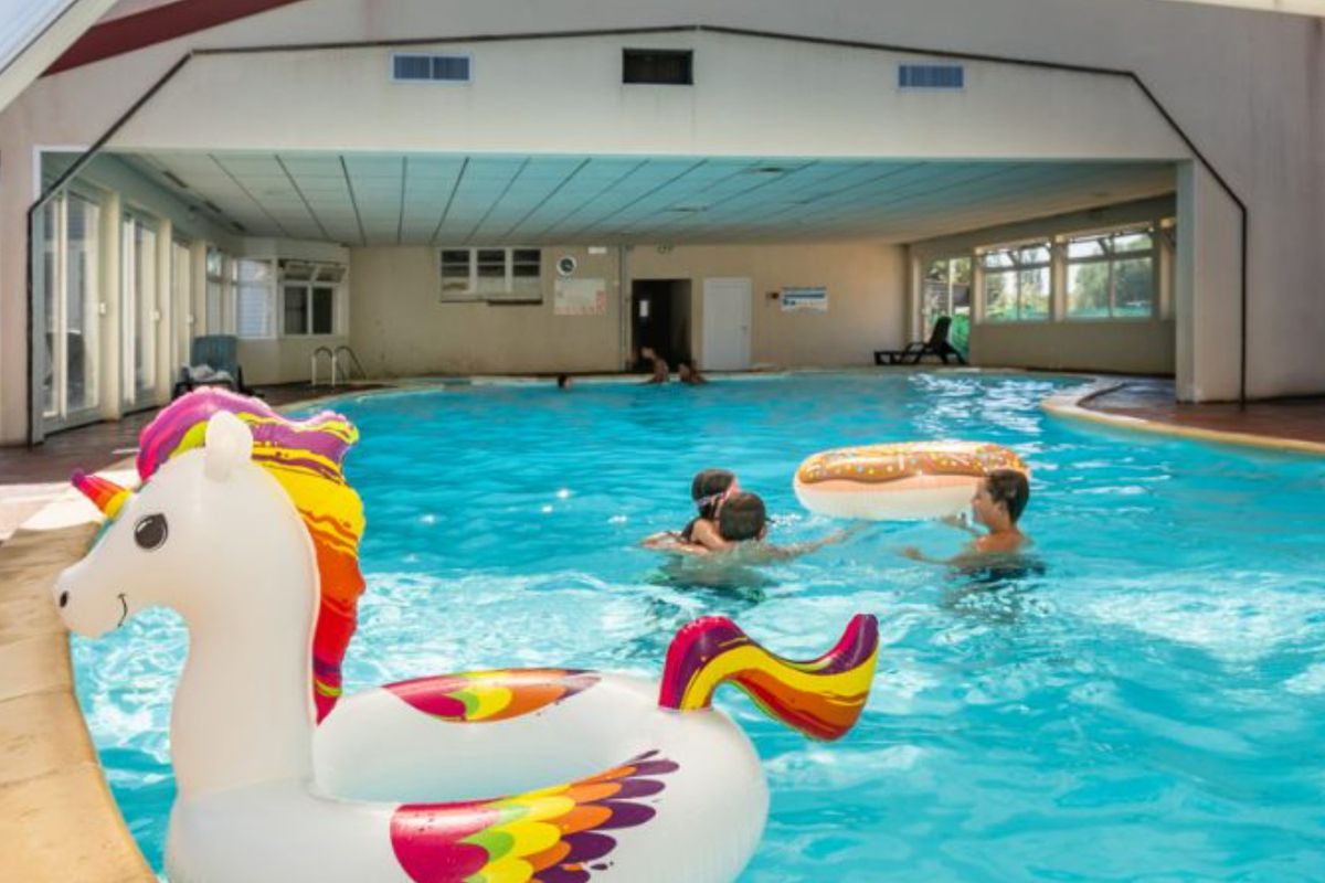 Camping Le Grand Pré - Tranche-sur-Mer - tarifs et avis - Camping and co