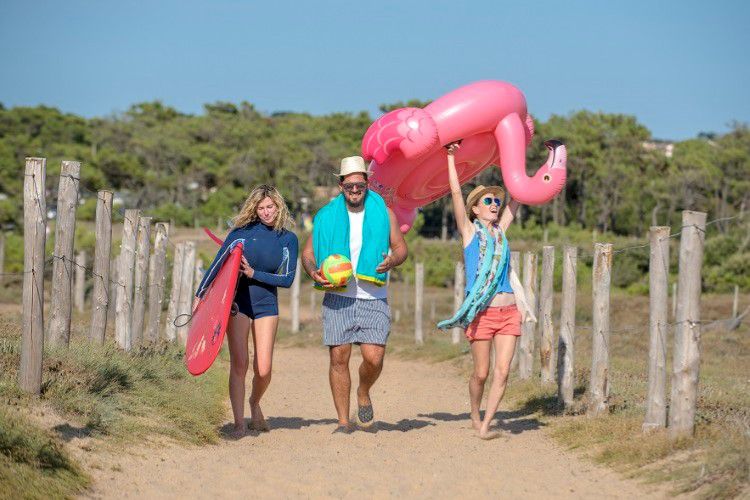 Camping L'Océan - Brem-sur-Mer - tarifs et avis - Camping and co Camping L'Océan - Brem-sur-Mer - tarifs et avis - Camping and co