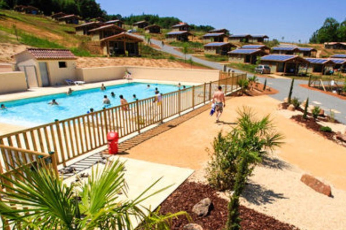 Résidence Les Hameaux de Pomette - Marminiac - tarifs et avis - Camping ...