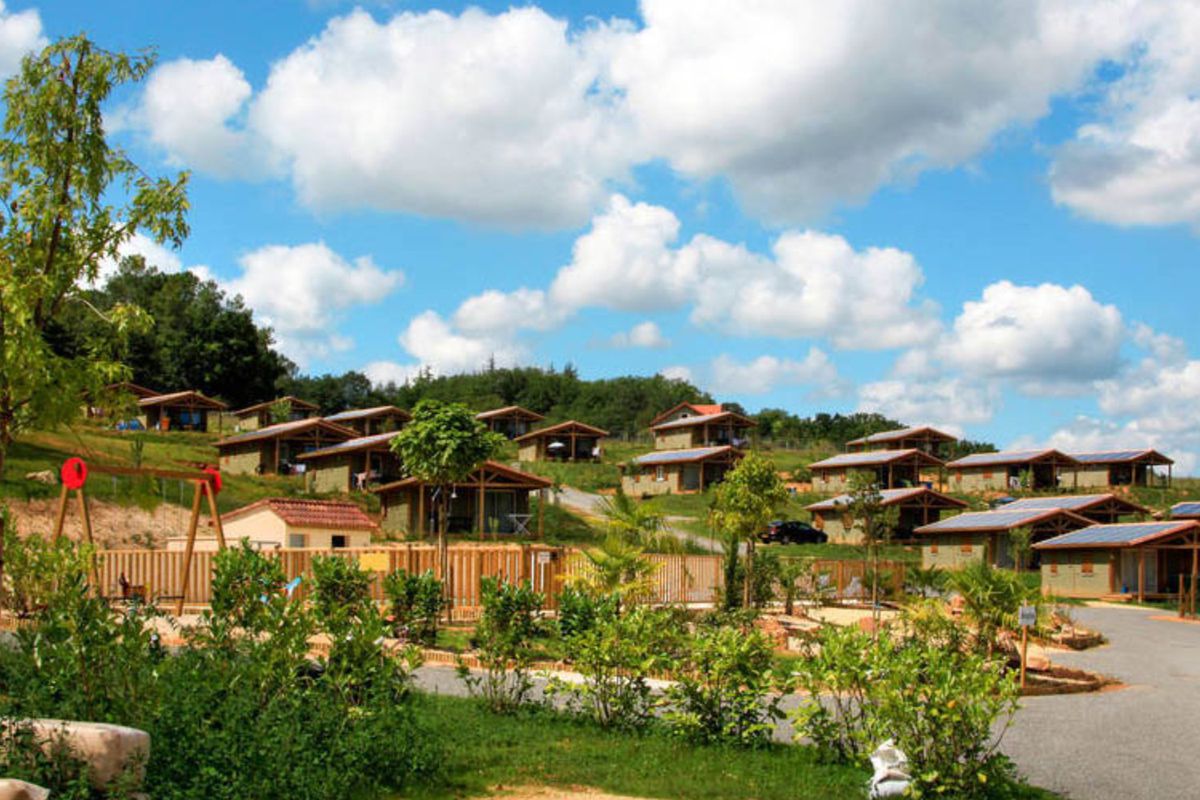 Résidence Les Hameaux de Pomette - Marminiac - tarifs et avis - Camping ...