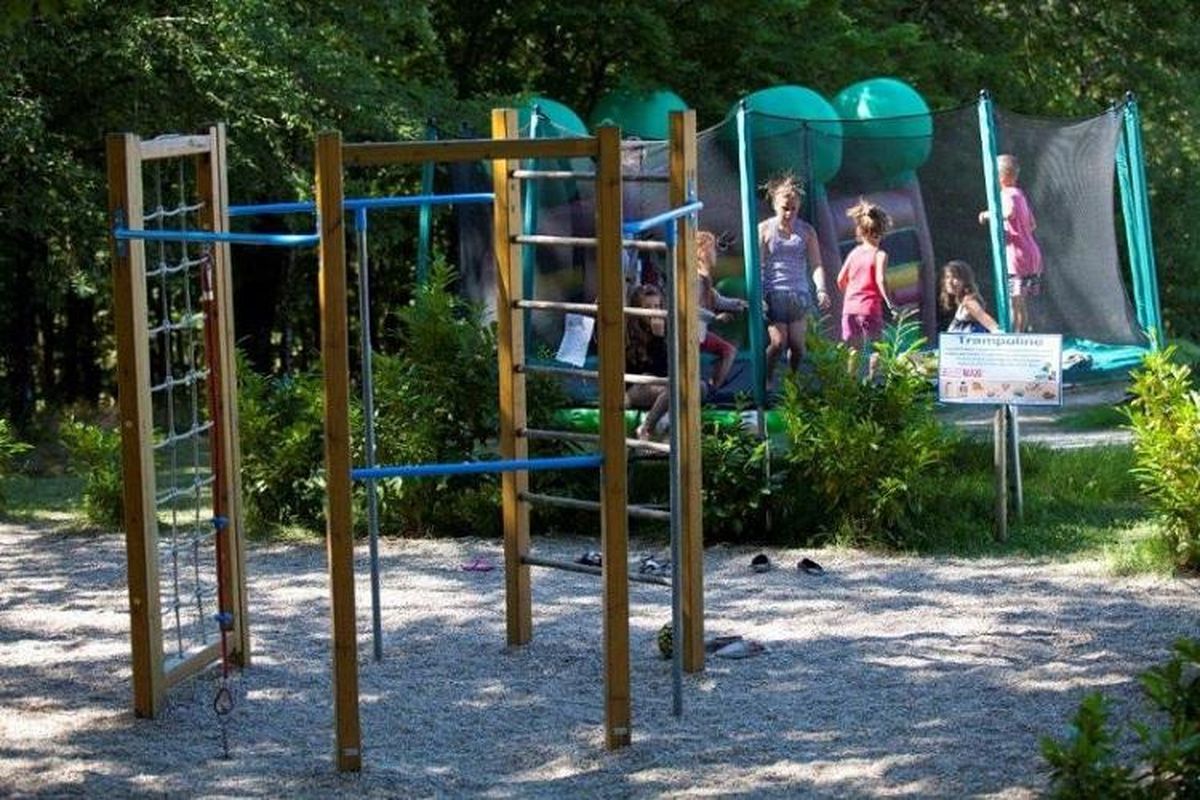 Camping La Garenne - Peyrignac - tarifs et avis - Camping and co