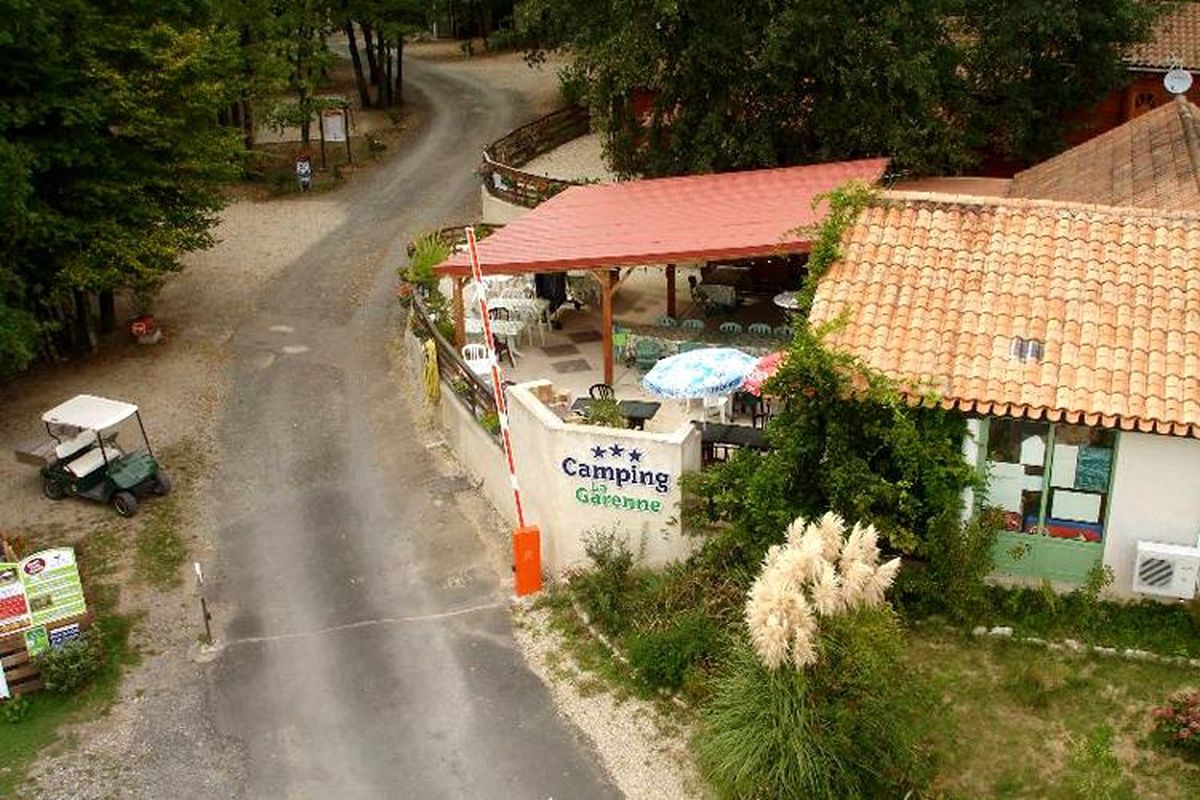 Camping La Garenne - Peyrignac - tarifs et avis - Camping and co