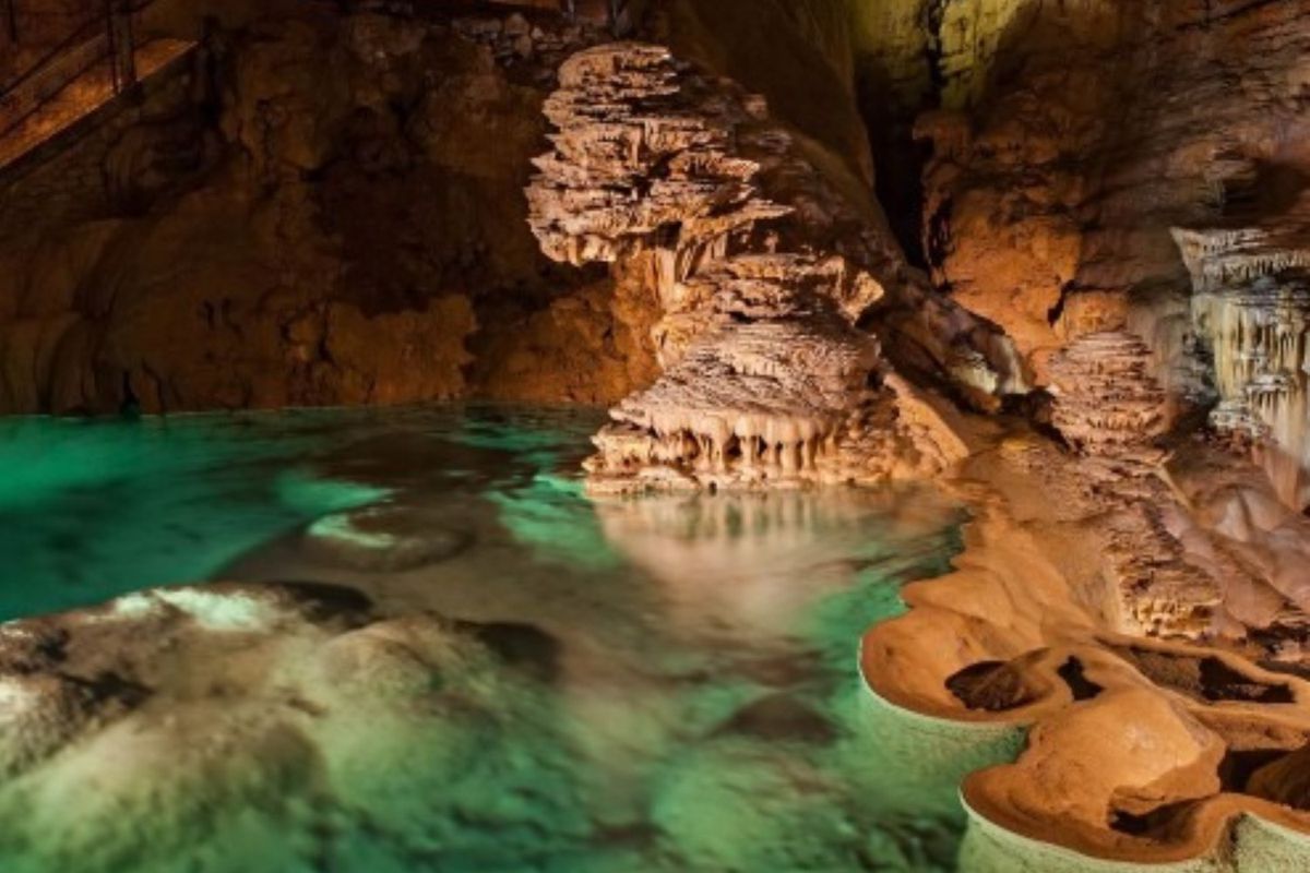 Camping La Garenne - Peyrignac - tarifs et avis - Camping and co