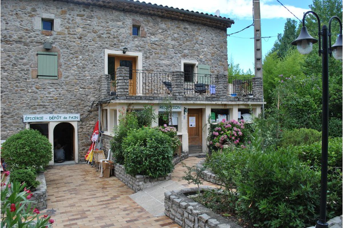 Camping Le Pradal - Anduze - tarifs et avis - Camping and co