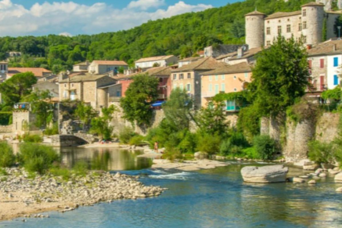 Camping Le Bardou - Saint-Germain - tarifs et avis - Camping and co