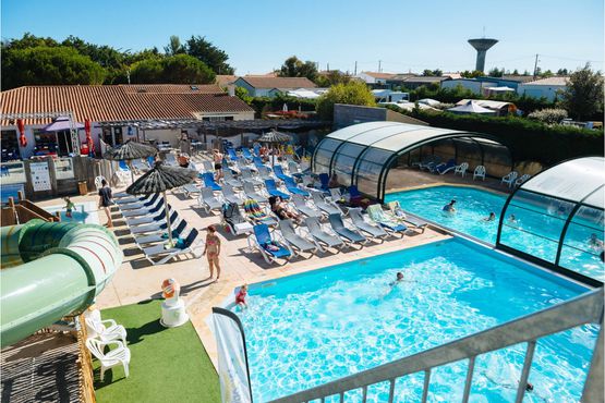 Camping La Trévillière**** - 5 Room Mobile Home 10 People - Vendée