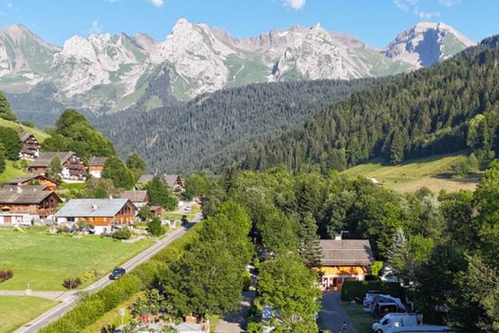 Camping Le Clos Du Pin - Le Grand-Bornand