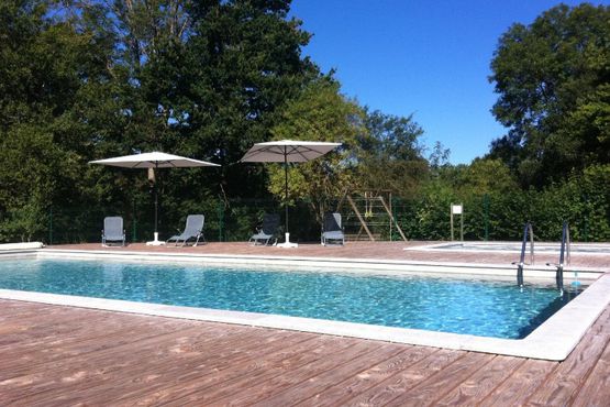 Camping Val Vert En Berry - Indre