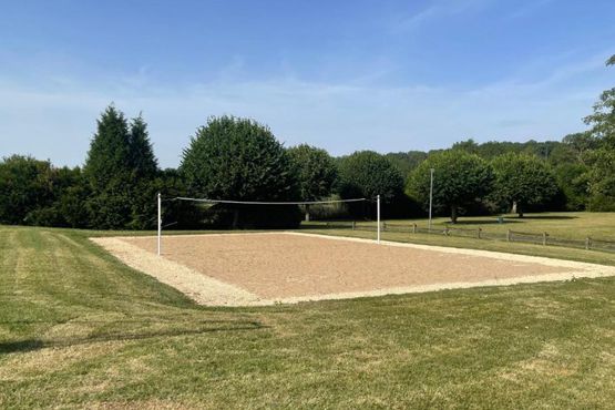 Camping Canal De Berry - Saint-Amand-Montrond