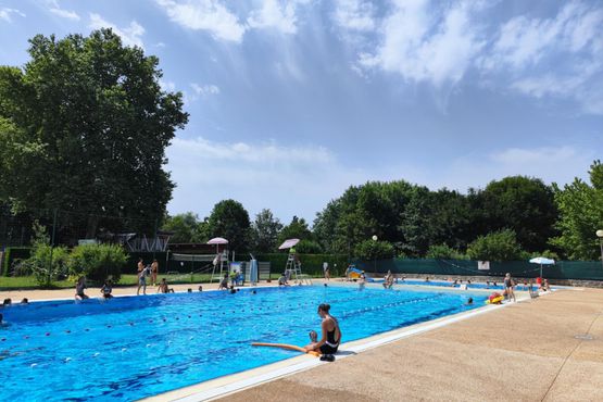 Camping Roc De L'arche - Espalion