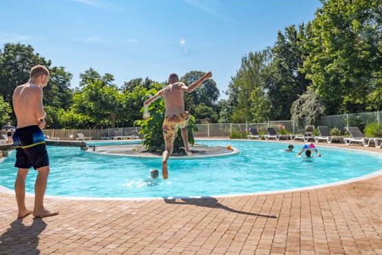 Camping Le Village Du Port - Lot