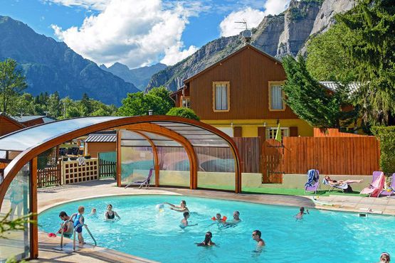 Camping A La Rencontre Du Soleil - Isère