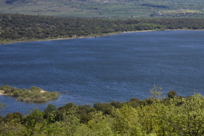 Camping Monte Holiday - Gargantilla Del Lozoya -Tarifas y opiniones ...