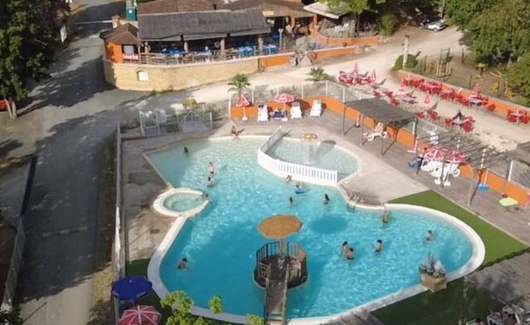 Camping La Grande Prade - Saint-Amand-de-Coly