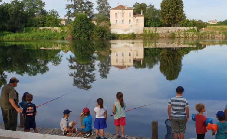 Les Bois de Prayssac - tarifs et avis Camping - 46220 Prayssac ...